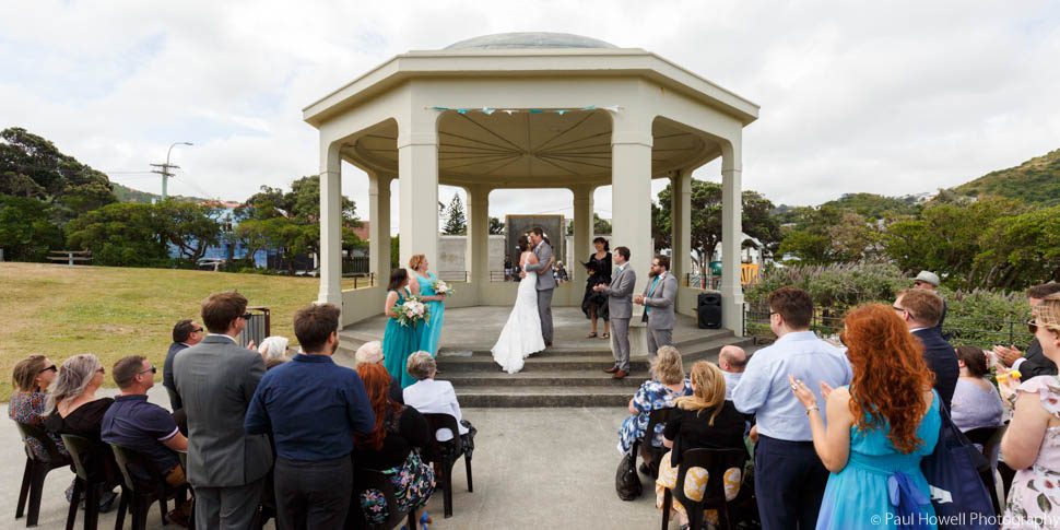 Island Bay Wedding Photography – Kirsty & Glen Got Married ...